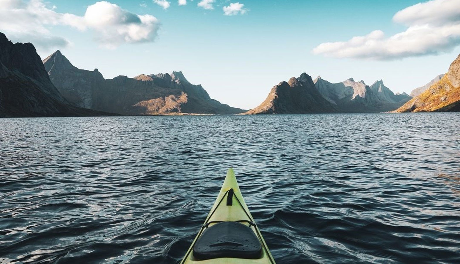 MACK KAYAK : Vente de kayaks et d'équipements nautiques.